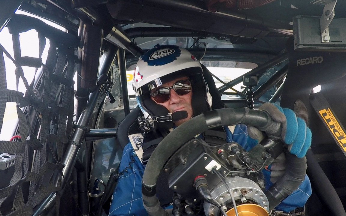 Seton drives Supercar at Tailem Bend | Supercars