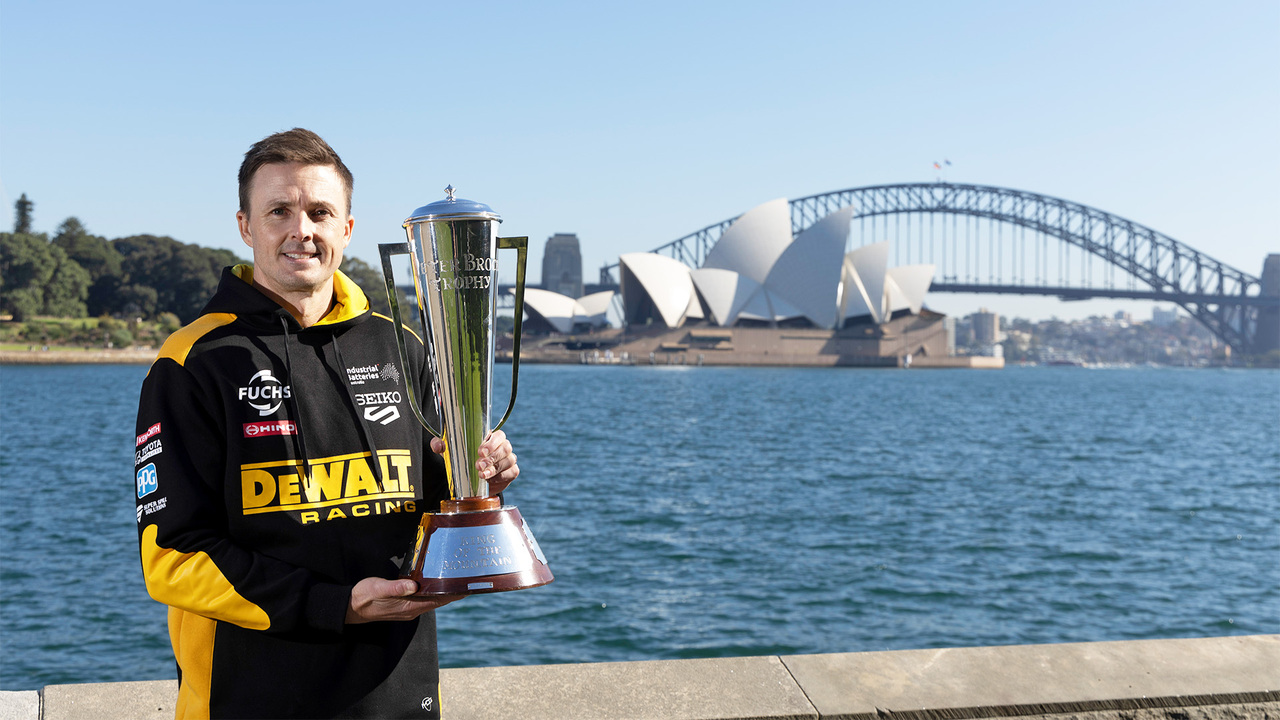 Repco Bathurst 1000 Trophy Tour touches down in Sydney | Supercars