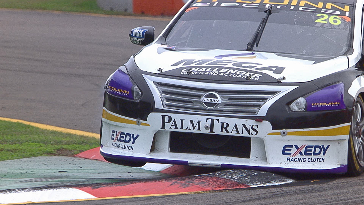 Highlights: Race 1 Dunlop Super2 2018 Townsville | Supercars