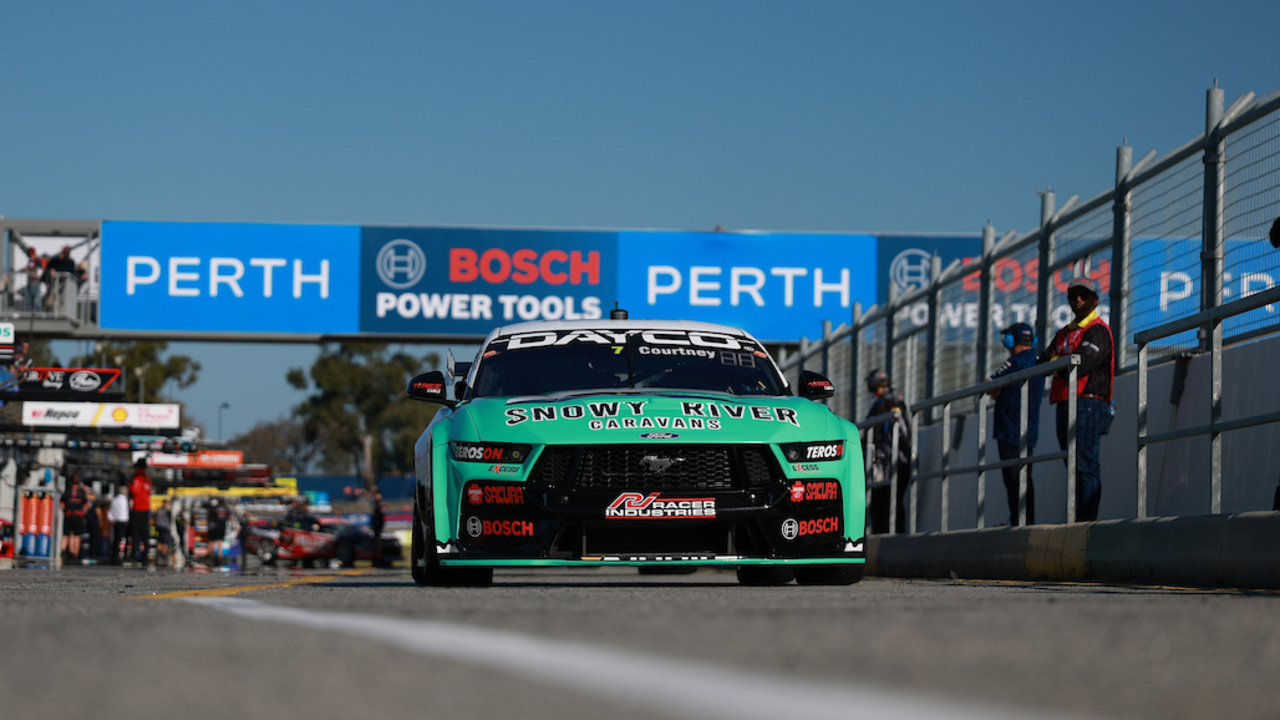 Highlights: Practice 1 2025 Bosch Power Tools Perth Super 440 | Supercars