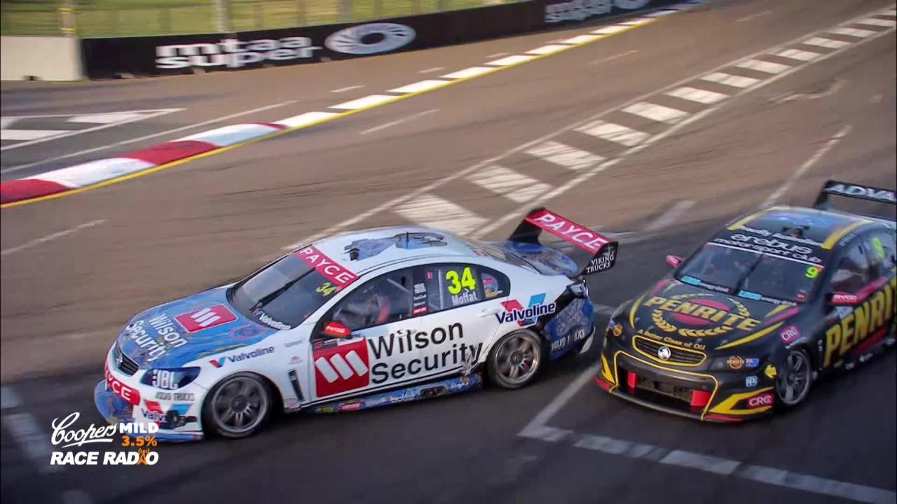 Reynolds roughed up in Townsville | Supercars