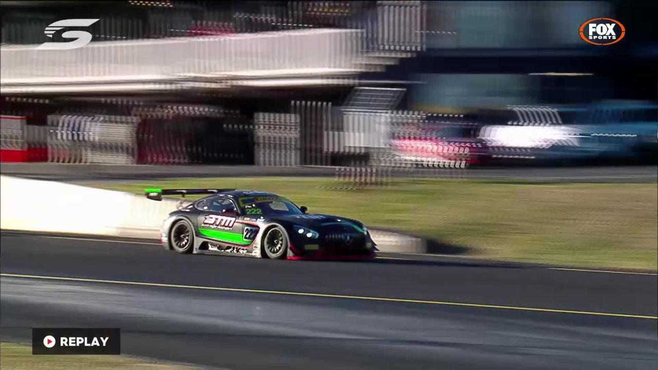 Heavy crash mars GT race in Sydney | Supercars