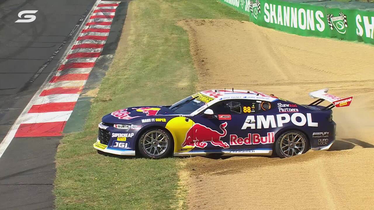 Whincup spins off into Hell Corner sand | Supercars