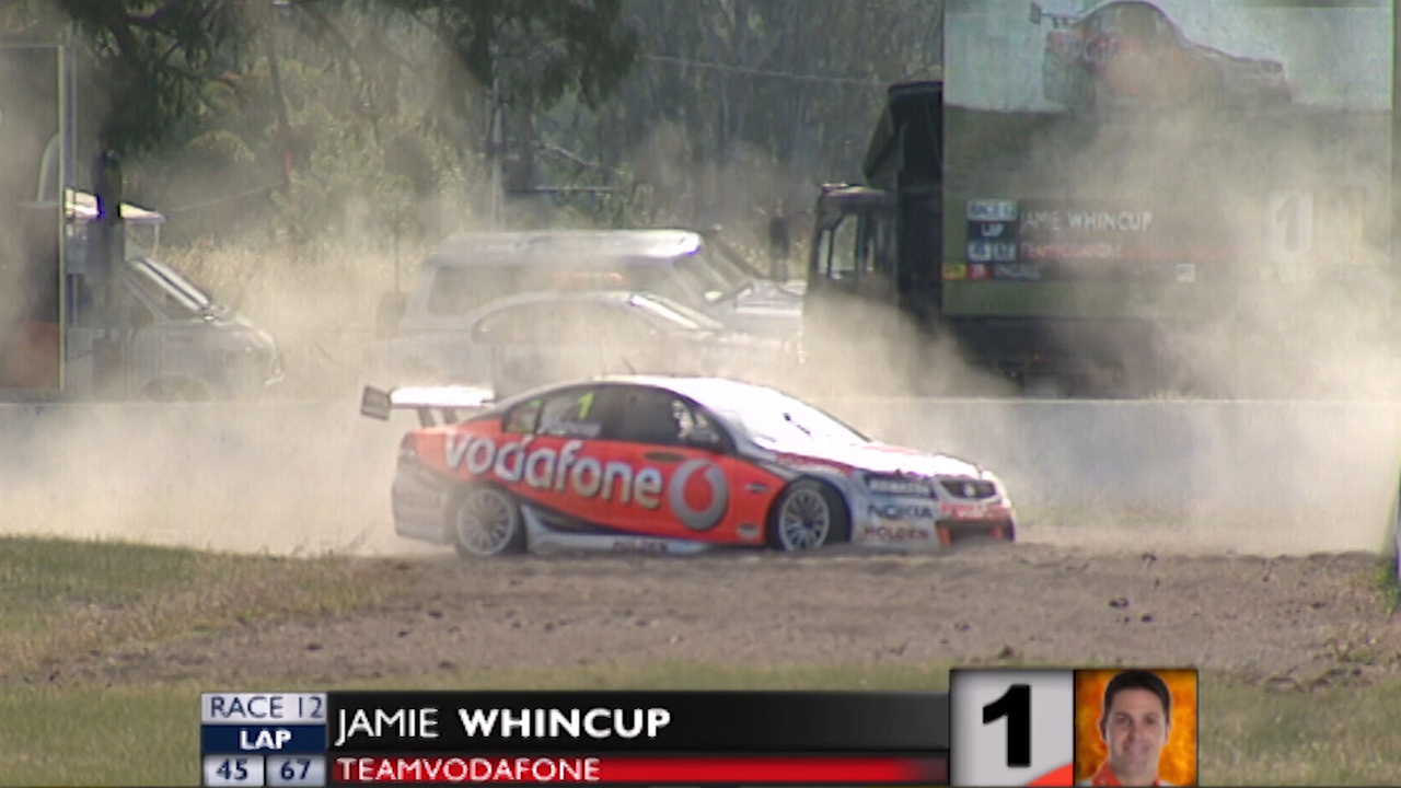 SuperArchive - Winton 2010 - Whincup Incident V2 | Supercars