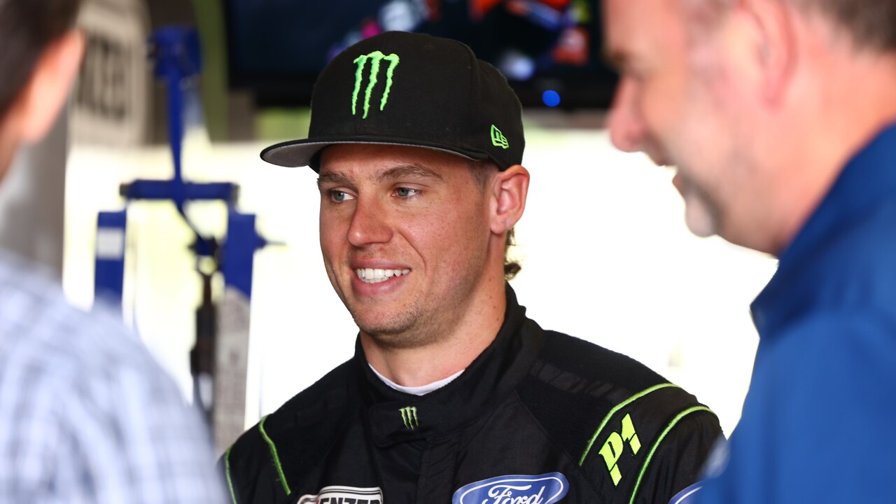 'Did an amazing job': Car rebuild works for Waters | Supercars