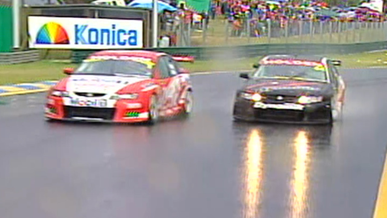 Flashback: Richards' bold bid for victory | Supercars