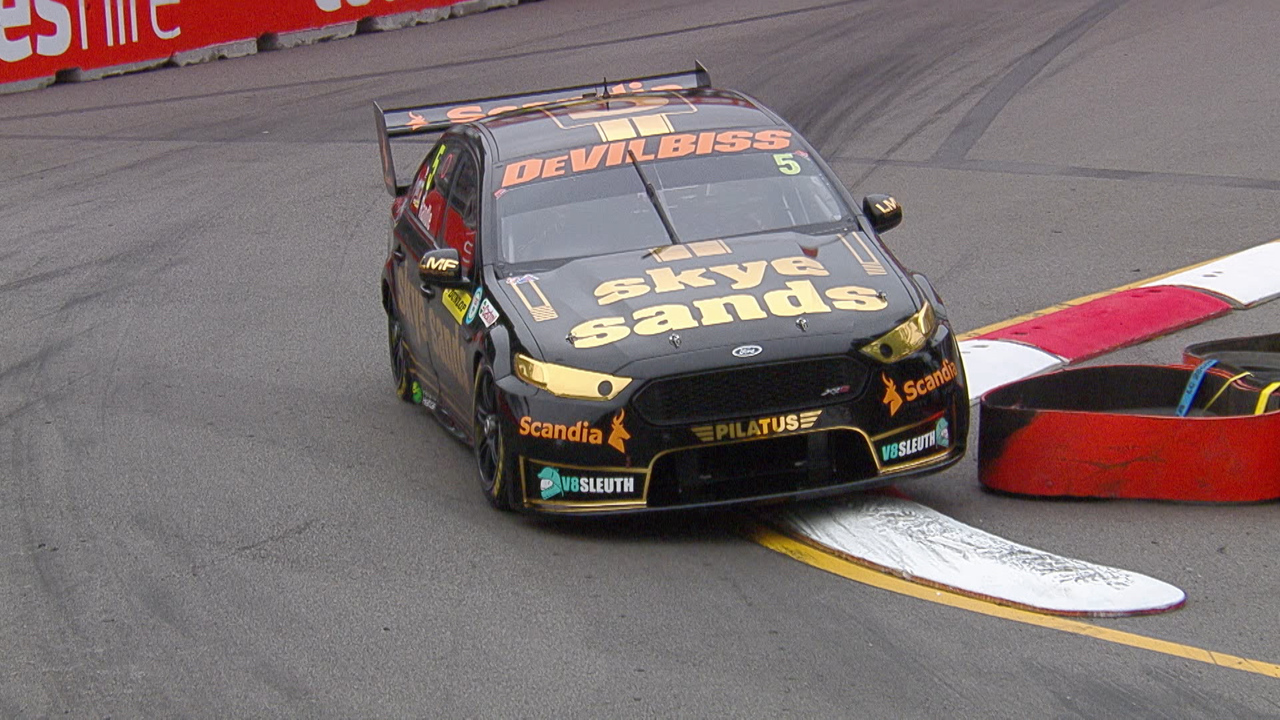 Highlights: Dunlop Super2 Series Newcastle Race 1 Qualifying | Supercars