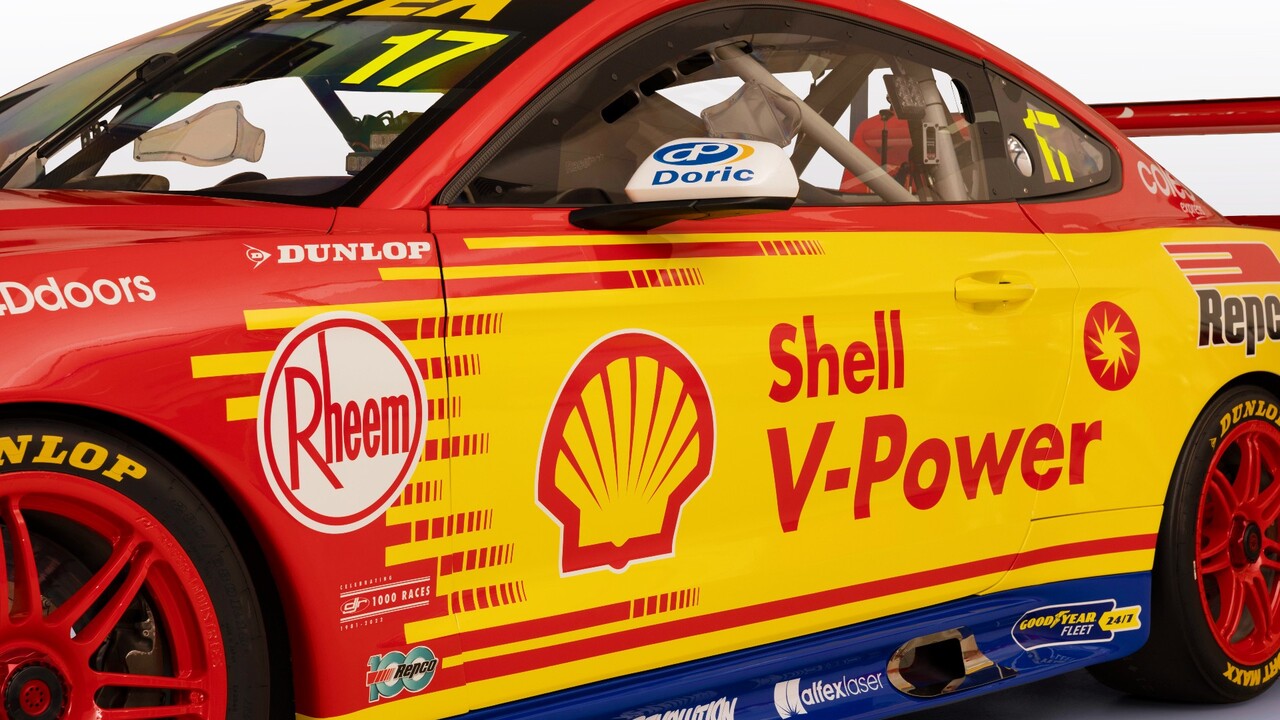 DJR's incredible retro livery | Supercars