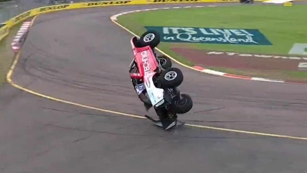 Wild Super Truck rollover in Townsville | Supercars