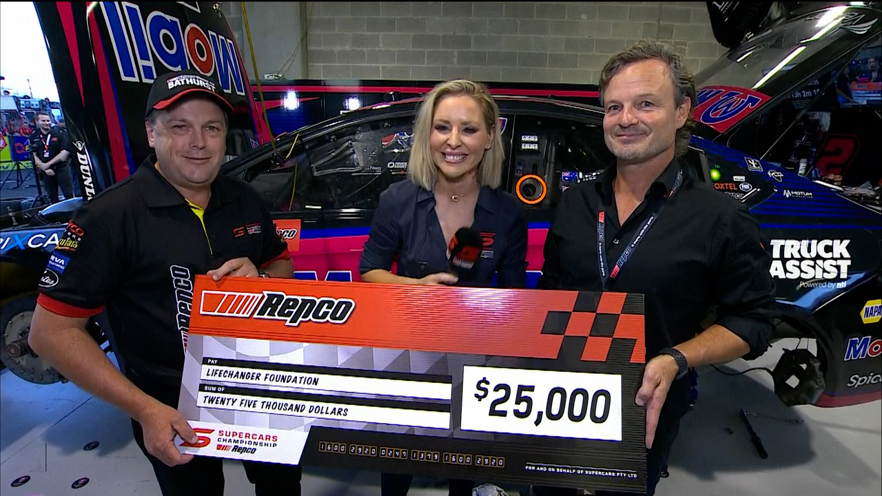 Repco's emotional donation at Bathurst | Supercars