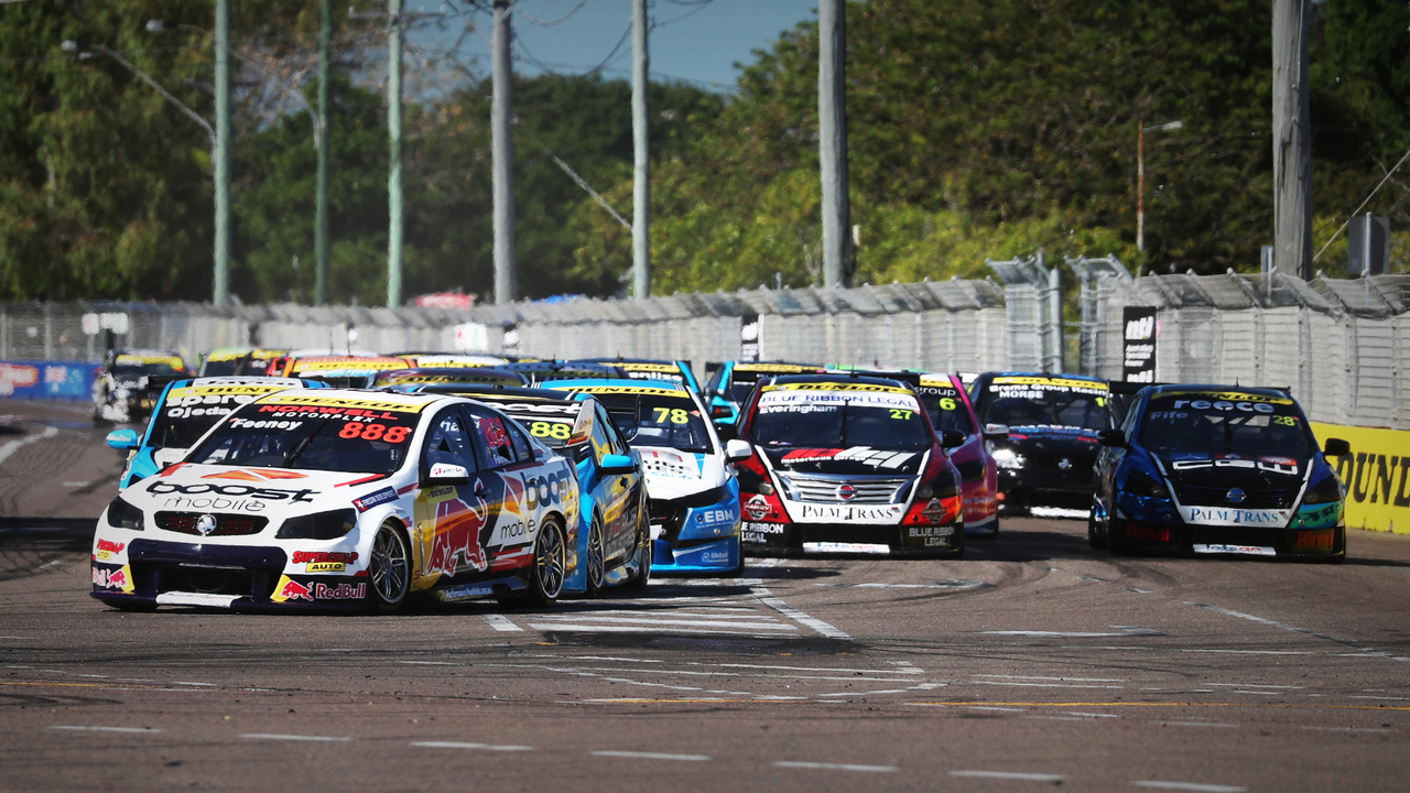 No mercy in final showdown: Super2 Race 4 Highlights | Supercars