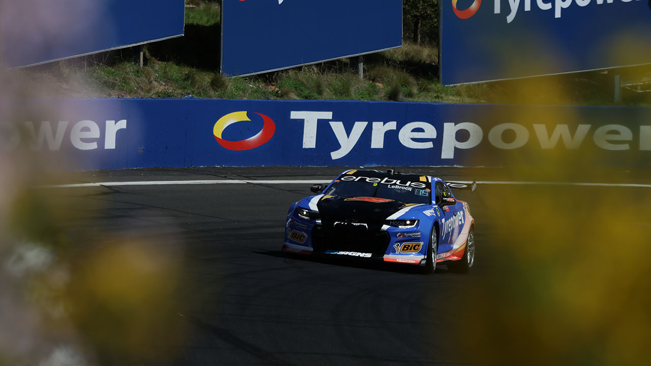 Highlights: Practice 5 2025 Repco Bathurst 1000 | Supercars