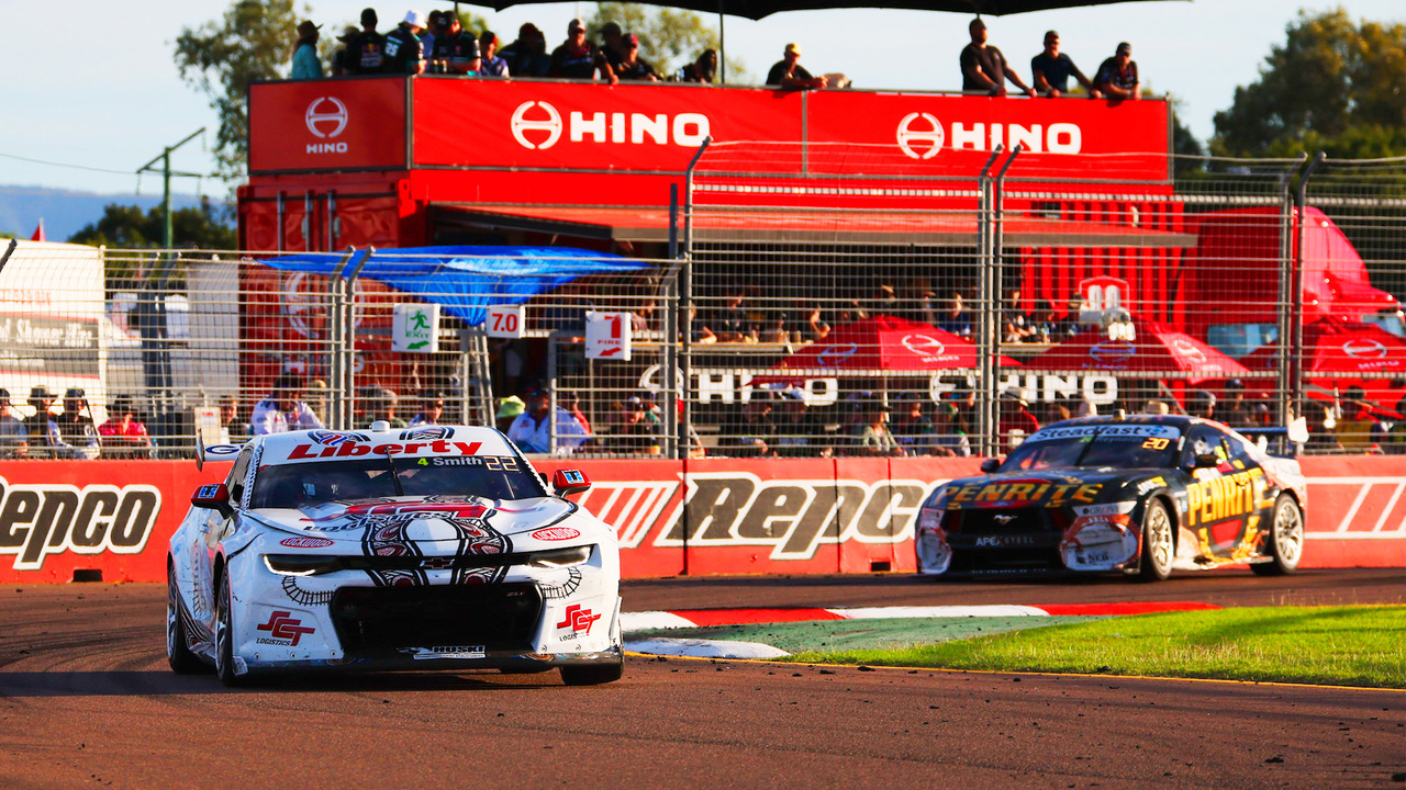 Recap: Race 16 2023 NTI Townsville 500 | Supercars