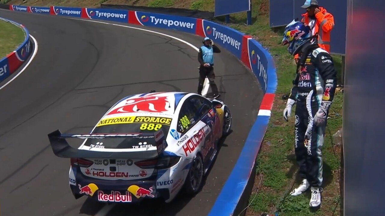 Whincup's Bathurst memories: Disaster at The Cutting | Supercars
