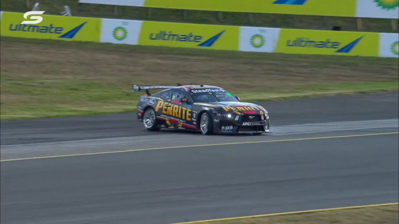 Wild Shootout spin for Payne | Supercars