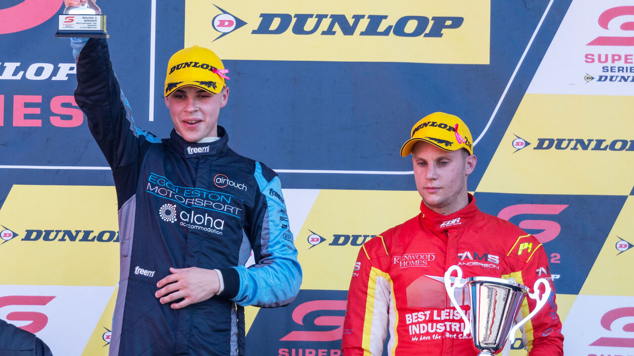 Zak vs Kai: Super2 title contenders talk Adelaide showdown | Supercars