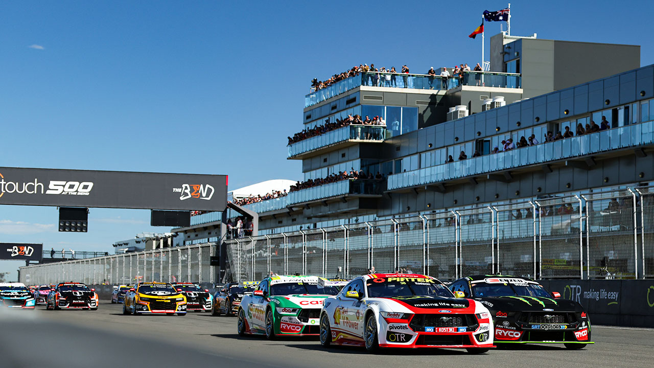 Valvoline Highlights: Race 26 2025 AirTouch 500 at The Bend | Supercars