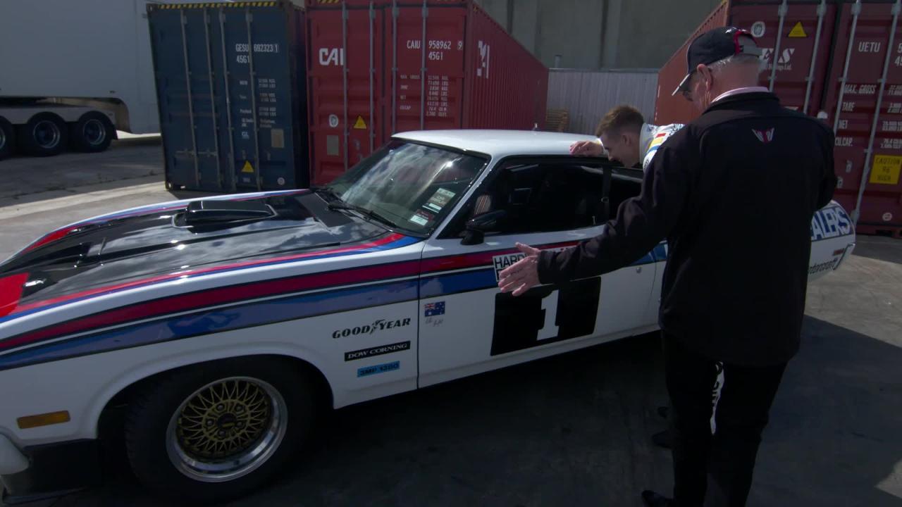 PRA celebrates 1977 1-2 finish | Supercars