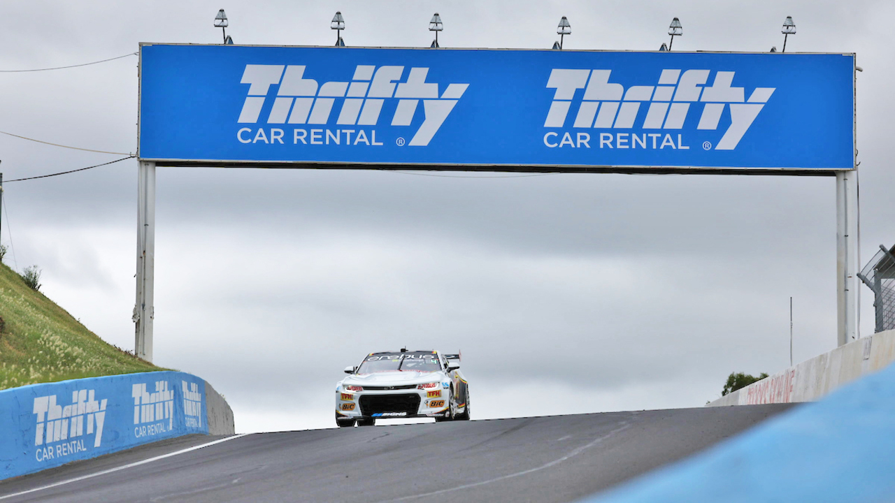 Highlights: Qualifying 1 2024 Thrifty Bathurst 500 | Supercars