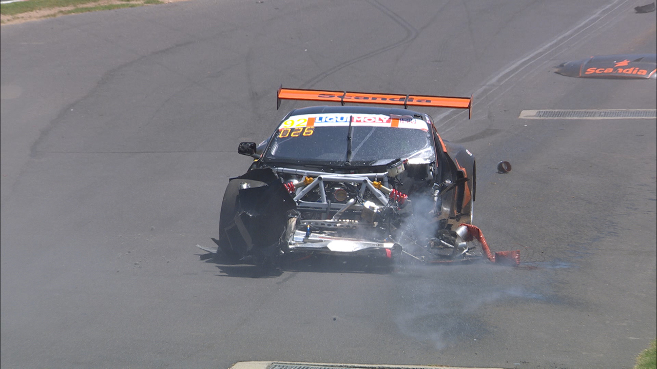 Horror crash in Bathurst 12 Hour qualifying | Bathurst 12 Hour