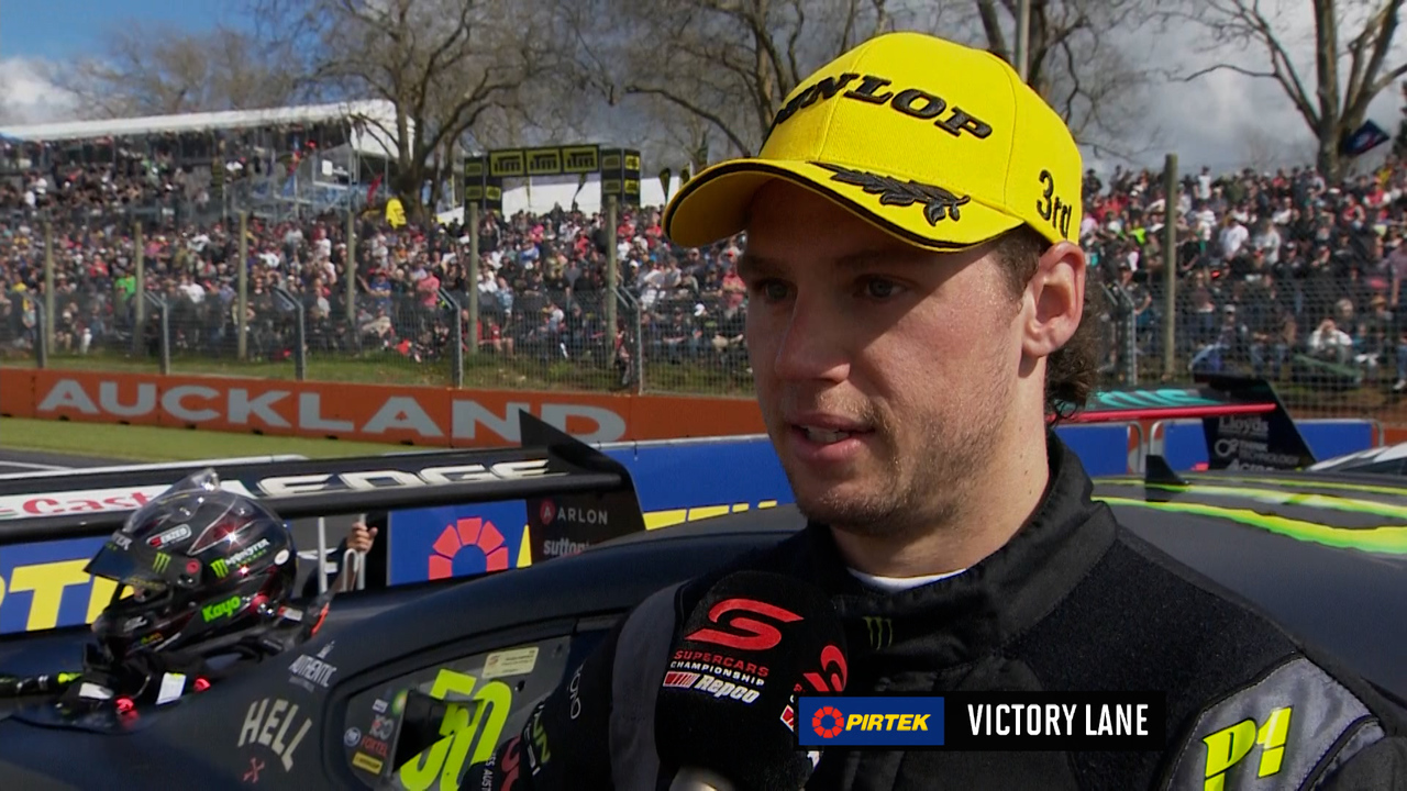 Waters: 'We interlocked wheels' | Supercars