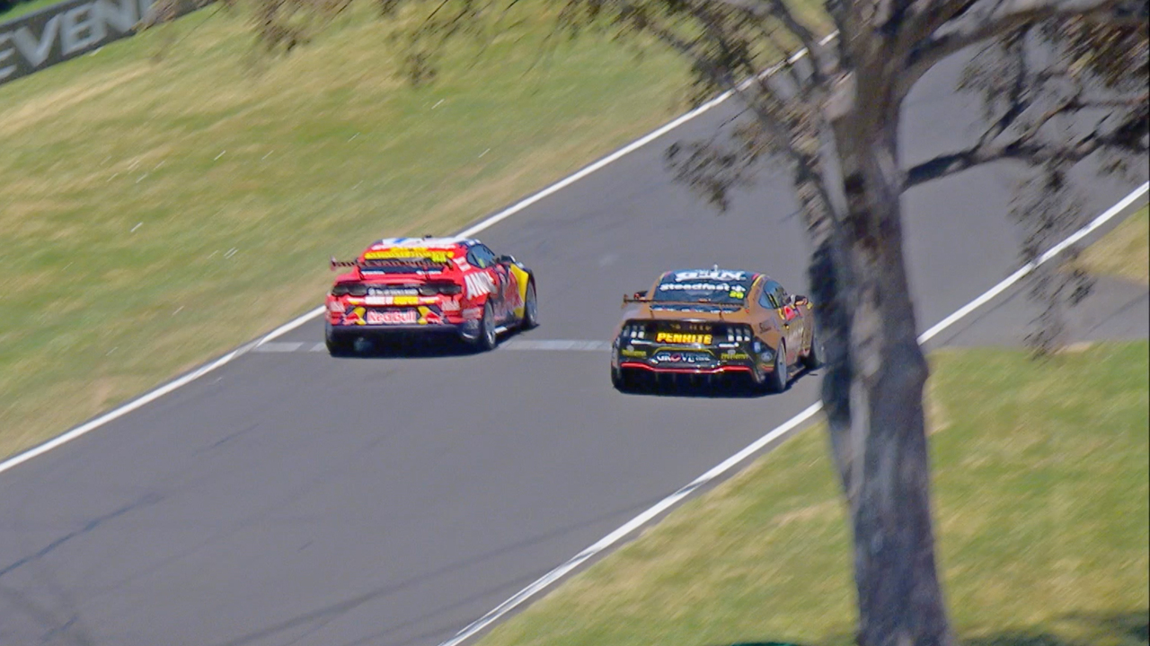 Reynolds penalised over Safety Car breach | Supercars