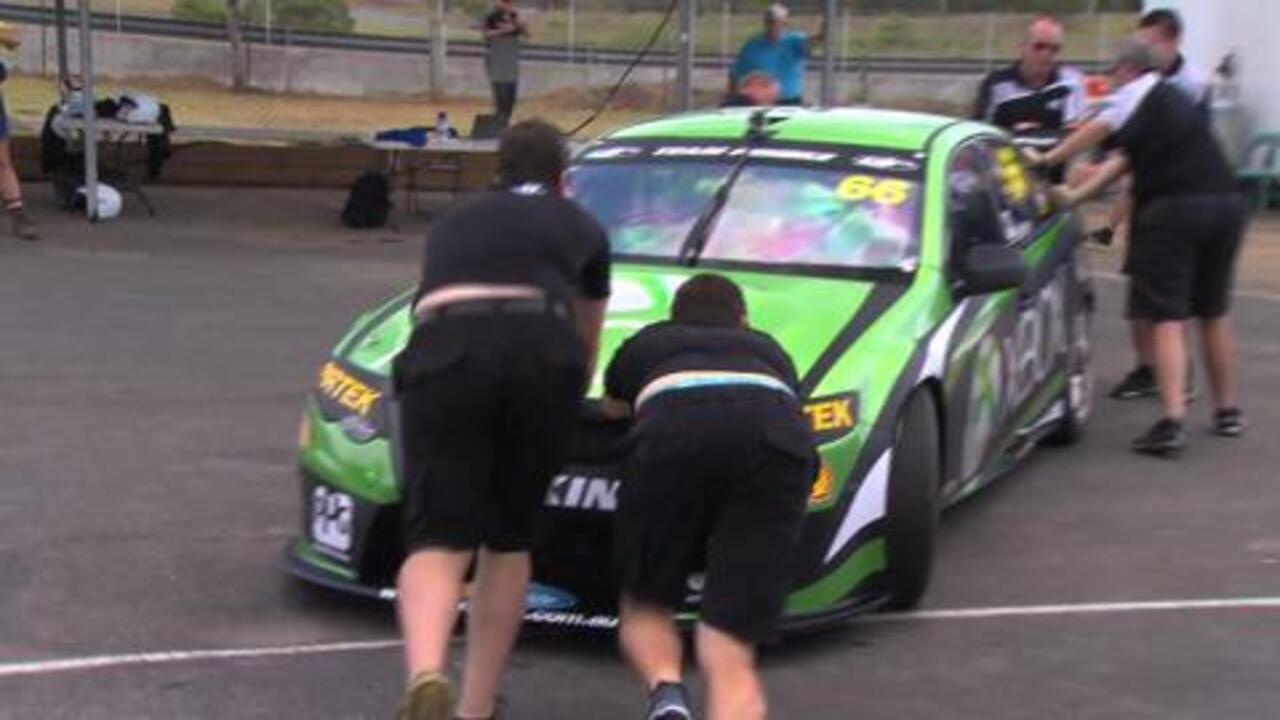 Ambrose back in a V8 Supercar | Supercars