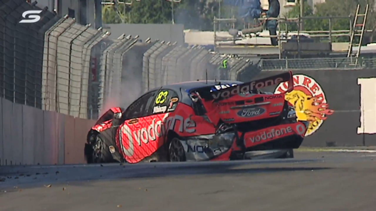 Unforgettable NZ Moments: Whincup's Hamilton horror | Supercars