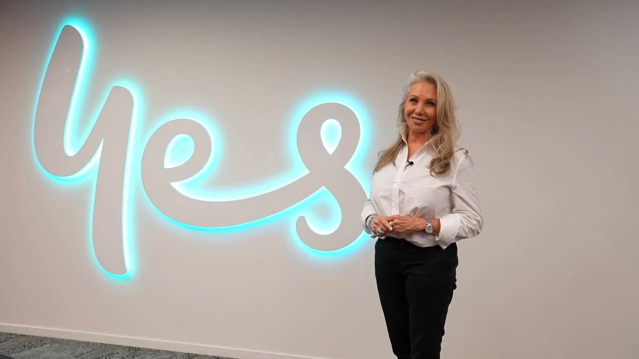 Retail excellence is the standard at Optus Bourke Street Mall